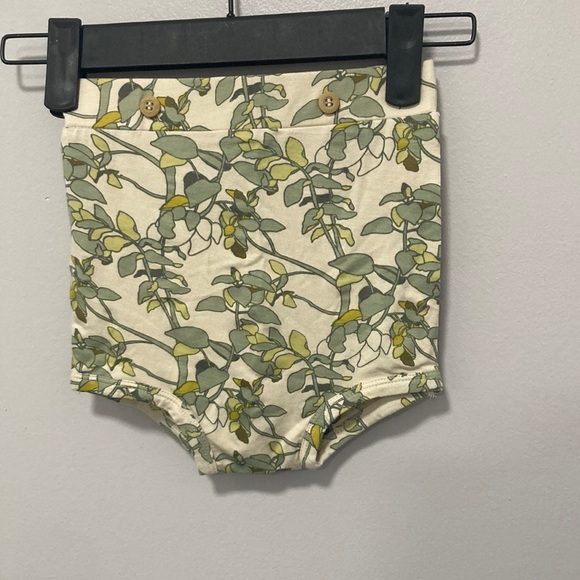 kate quinn | Bottoms | The Woods By Kate Quinn Bloomers With Greenery ...